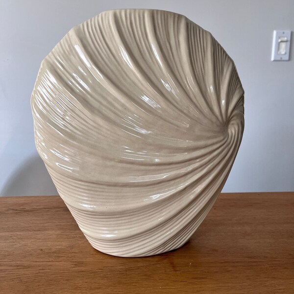 Shell Vase - Etsy