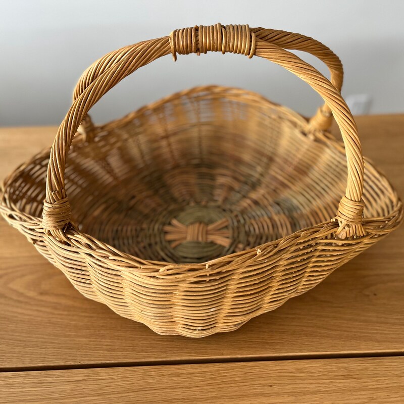 Gathering Basket - Etsy