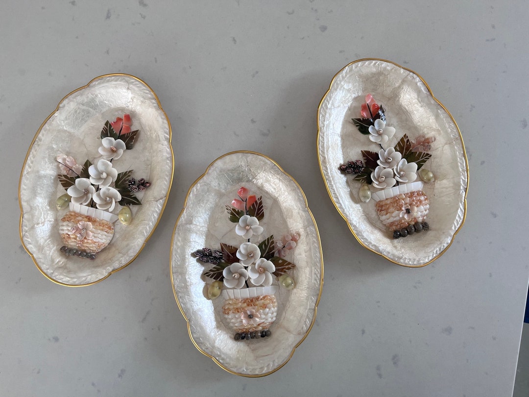 Vintage Shell Mosaic Art - Set of 3 Flower Bouquets - Scalloped Edge ...