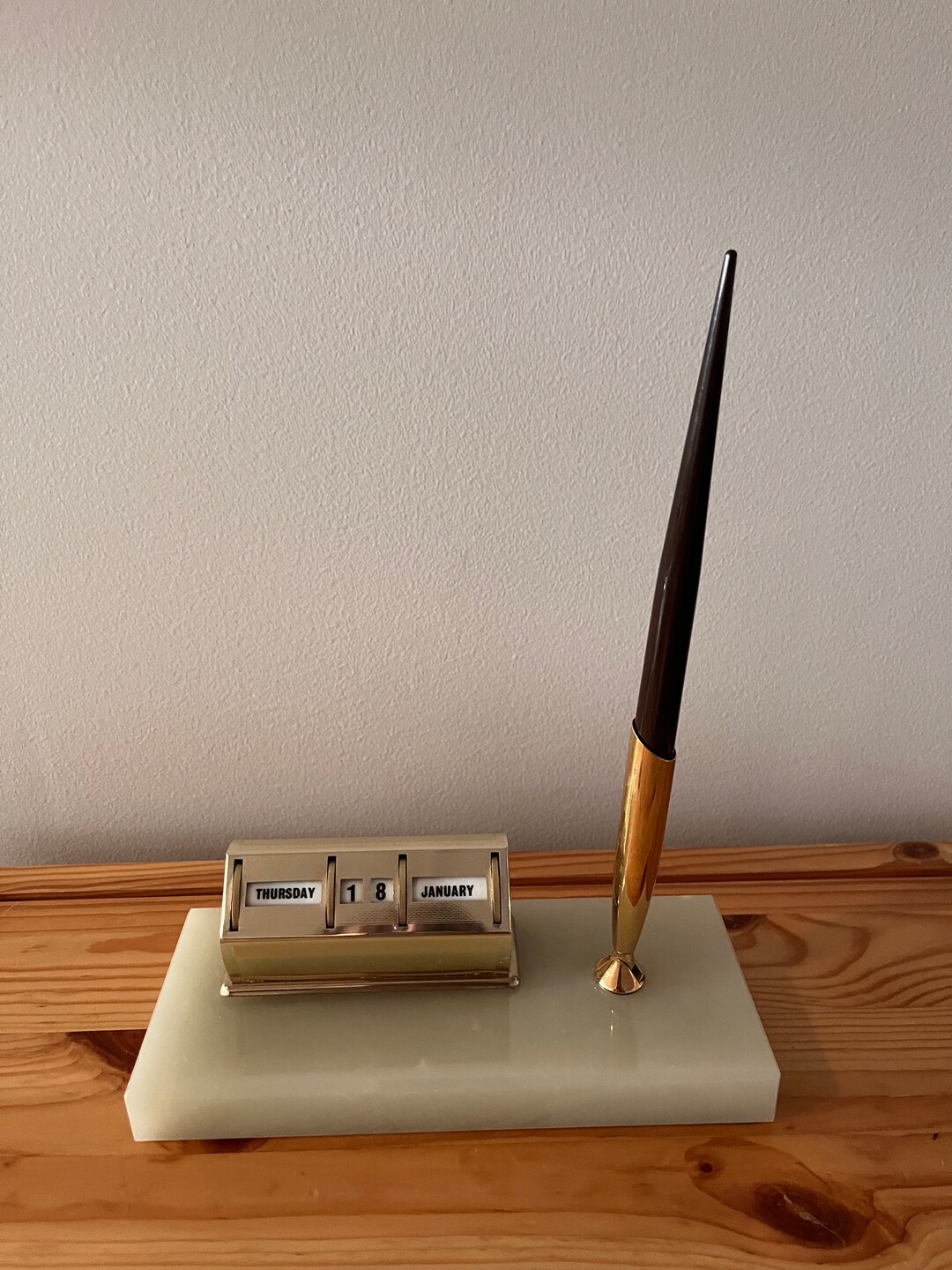 Vintage Marble Sheaffer Desk Set Gold Tone Pen Holder & Perpetual Desk ...