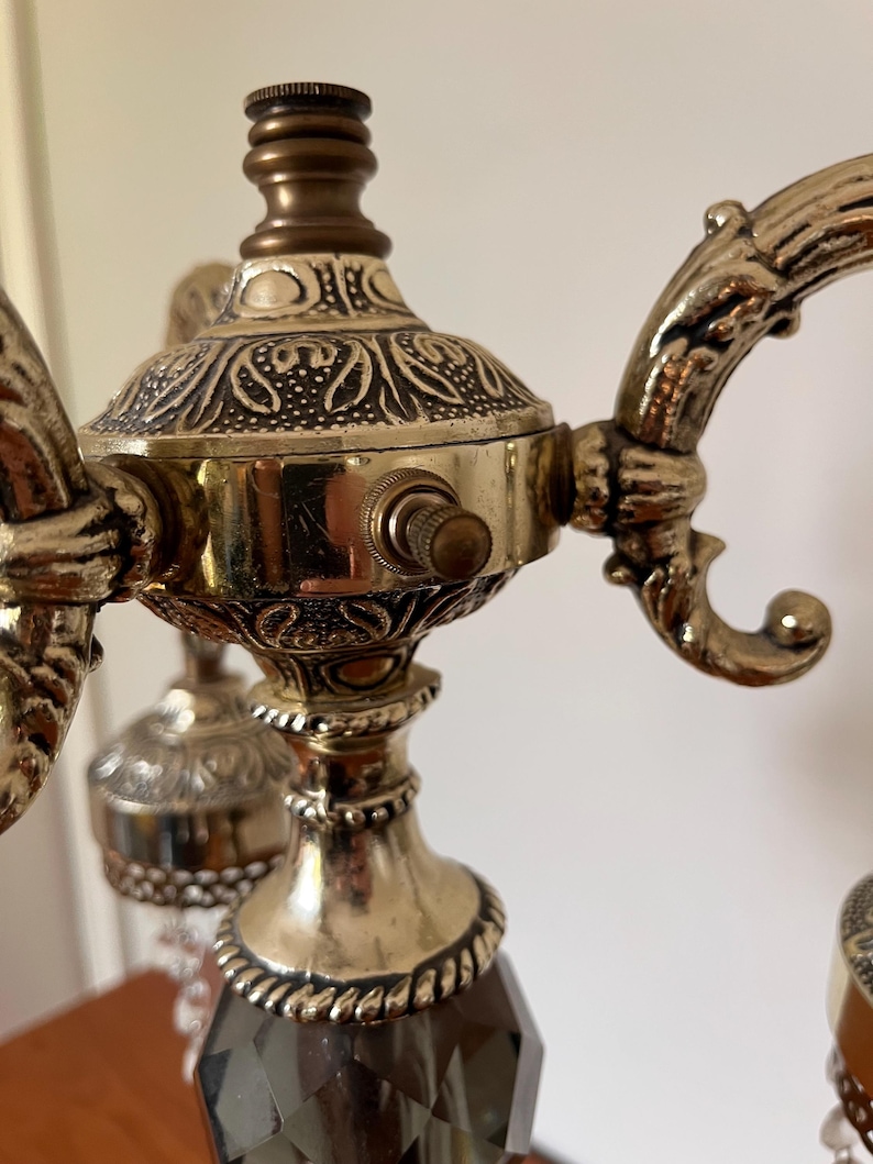 Vintage Hollywood Regency Table Lamp: Ornate Lucite & Crystal Design - Etsy