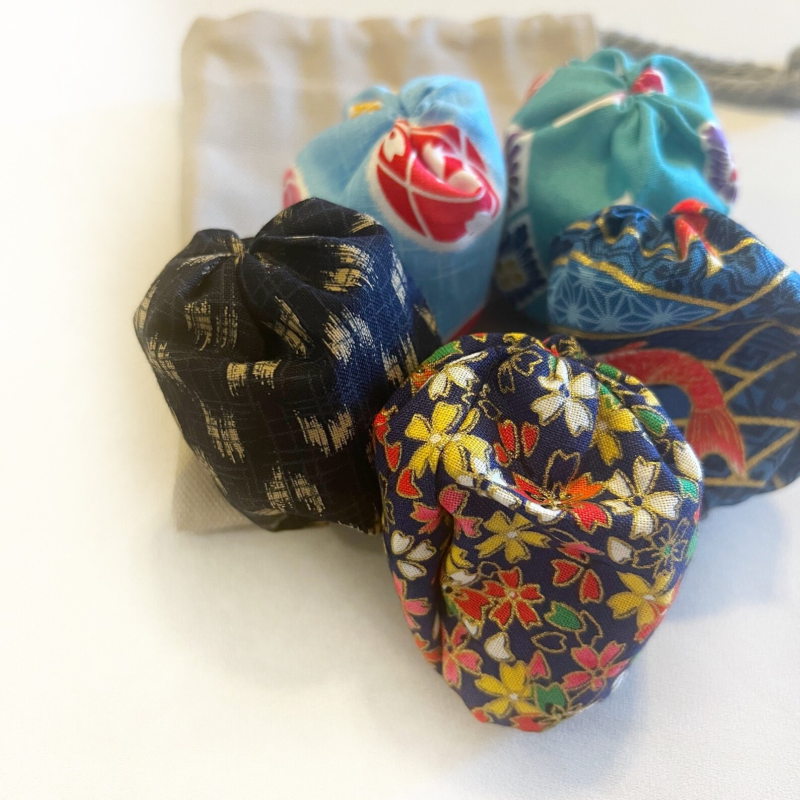 Otedama Set / Otedama Japanese Juggling Ball Game of Jacks - Etsy