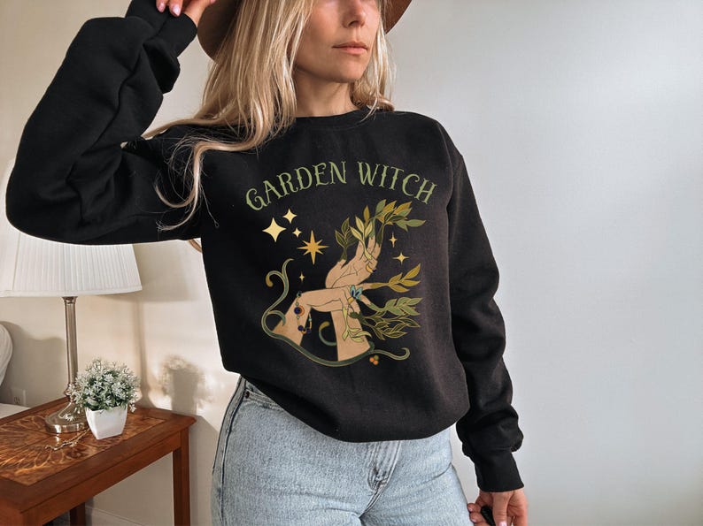Garden Witch Sweatshirt, Witchy Plant Mom Gift, Green Witch Aesthetic ...
