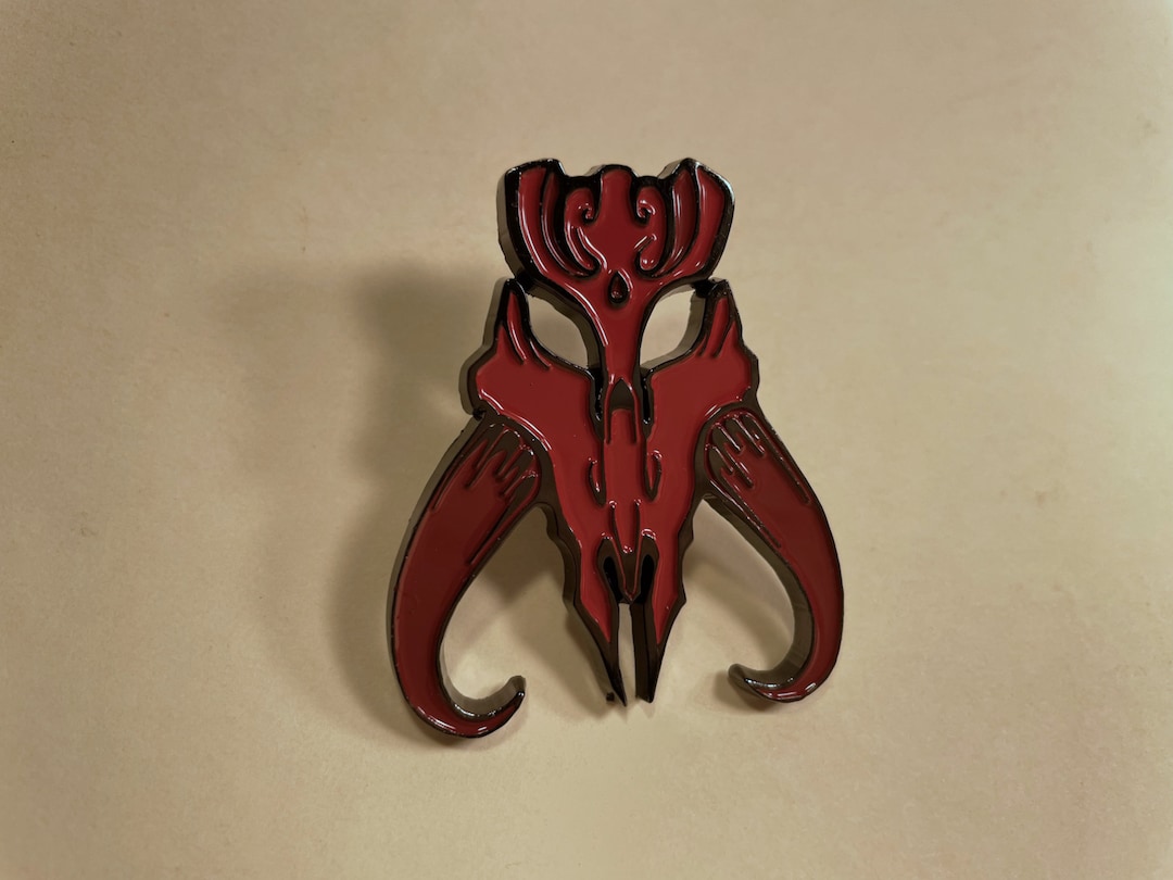 Boba Fett Mandalorian Mythosaur 2" Enamel Pin - Etsy