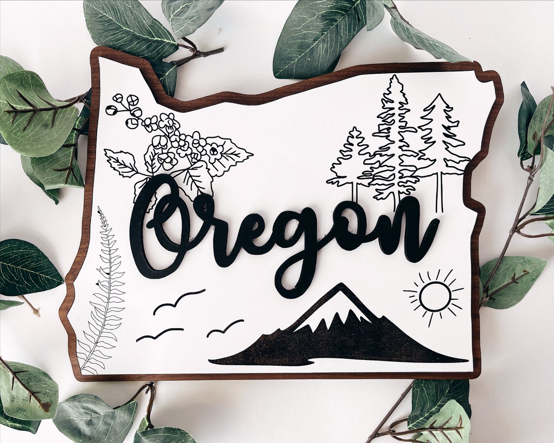 OREGON Wood Wall Art: Map of Oregeon With Local State Flowers - Etsy
