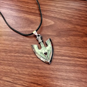 Jojo's Bizarre Adventure Inspired Stand Arrow Necklace, Glow in the ...