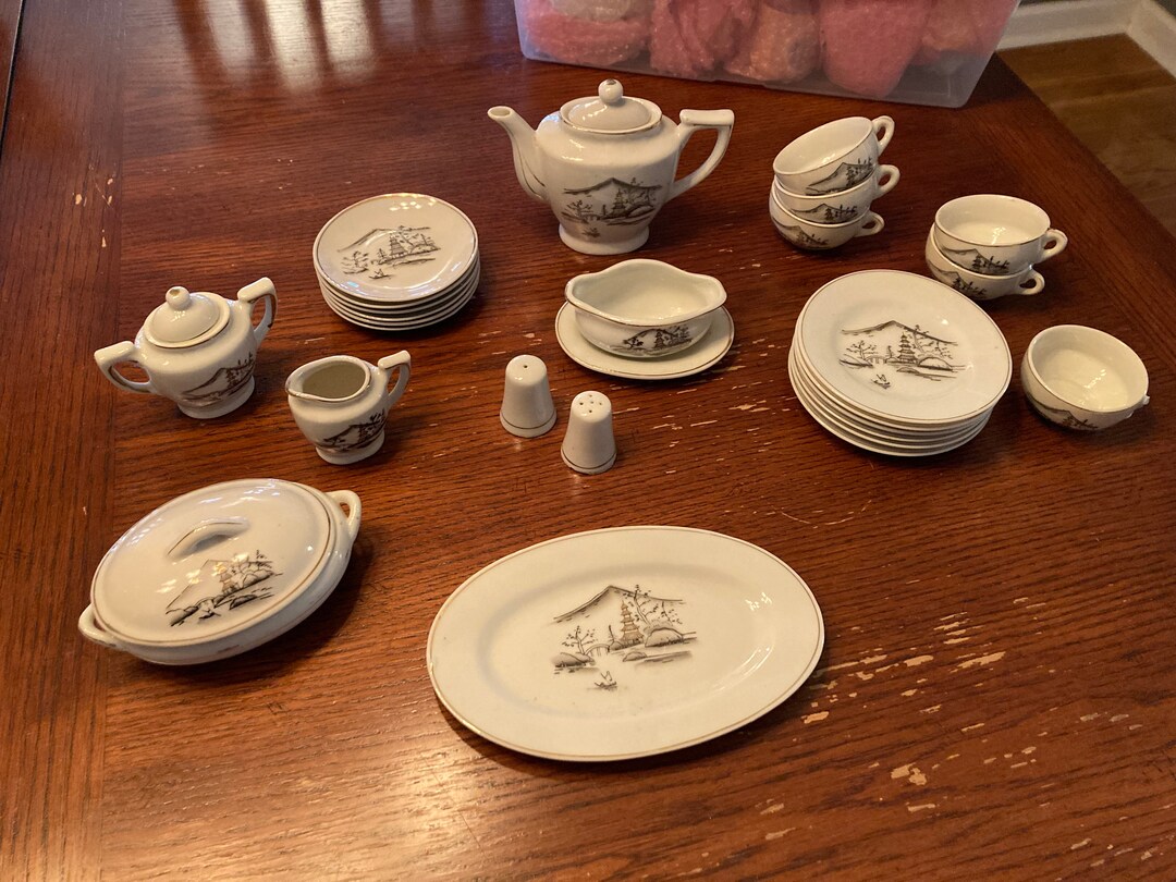Vintage Antique China Tea Set Teapot 26 Piece Asian Japan Cups Saucers ...