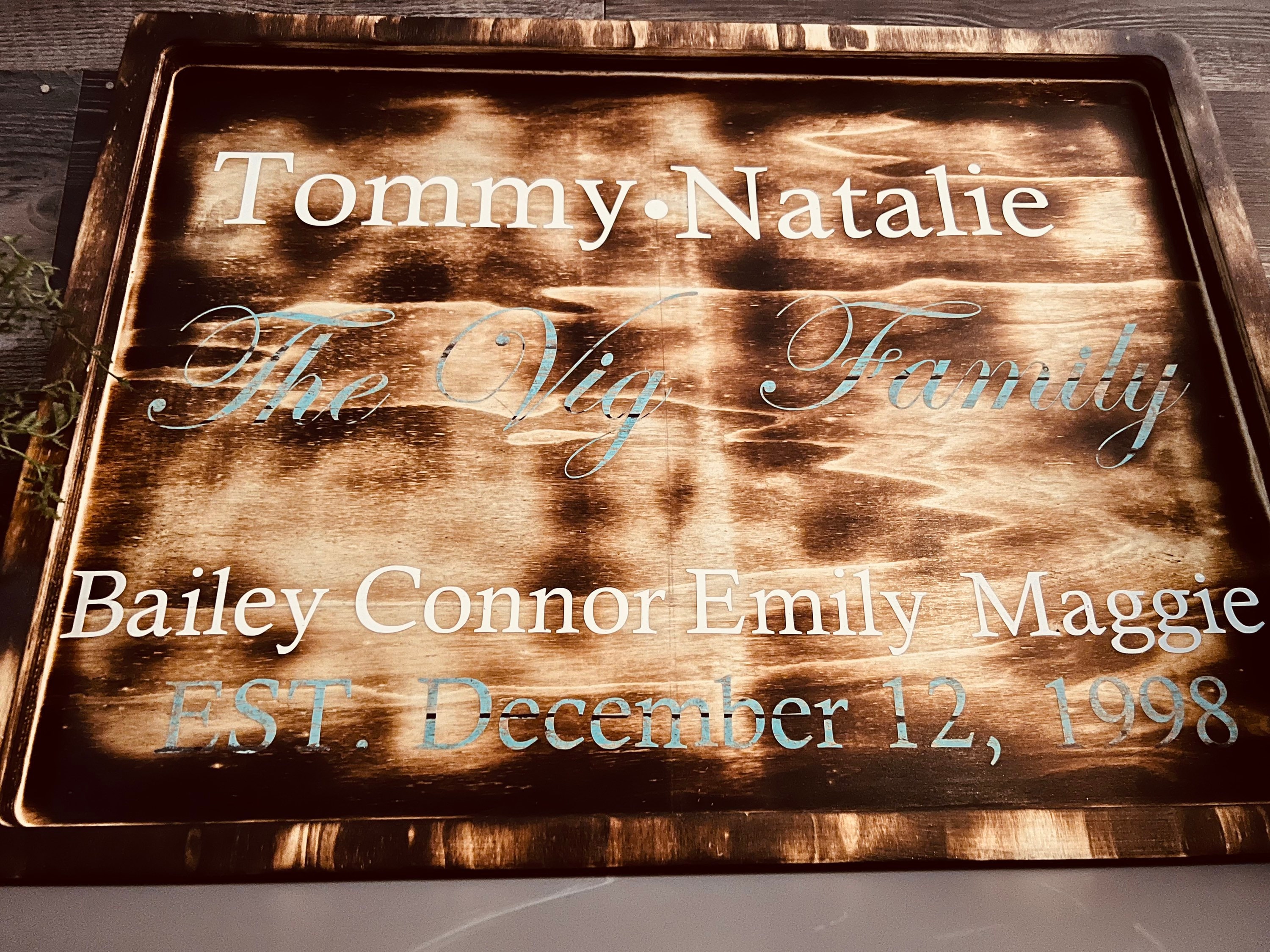 Custom Woodburned Family Name Board - Etsy