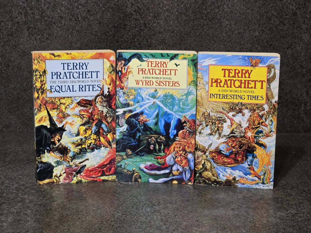 Discworld Terry Pratchett Vintage Set of Three Paperbacks 80's 90's - Etsy