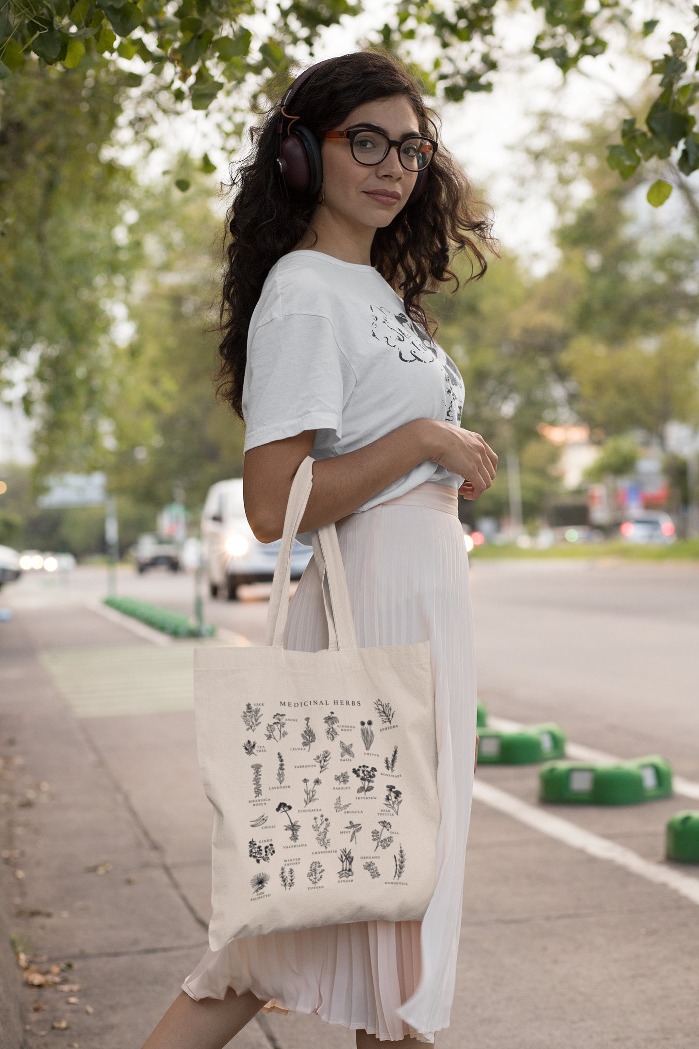 Hand Drawn Medicinal Herbs Canvas Tote Bag Gardening Tote Bag Reusable ...