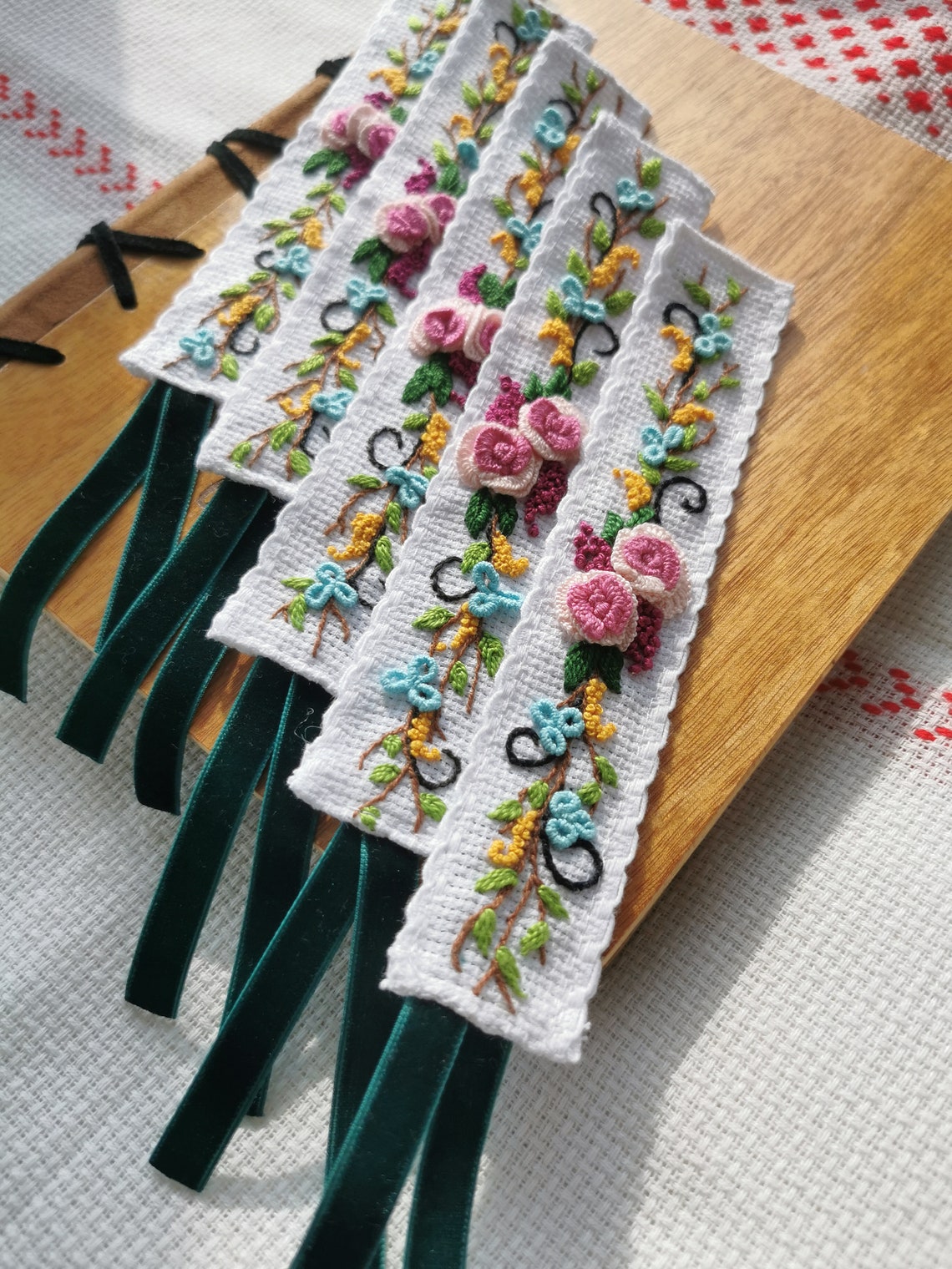 Flower Hand Embroidered Bookmark/ Fabric Bookmark/books Accesories ...