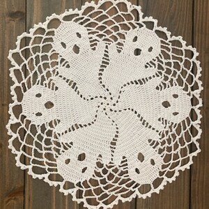 Handmade Crochet Ghost Doily - Halloween Centerpiece - Etsy