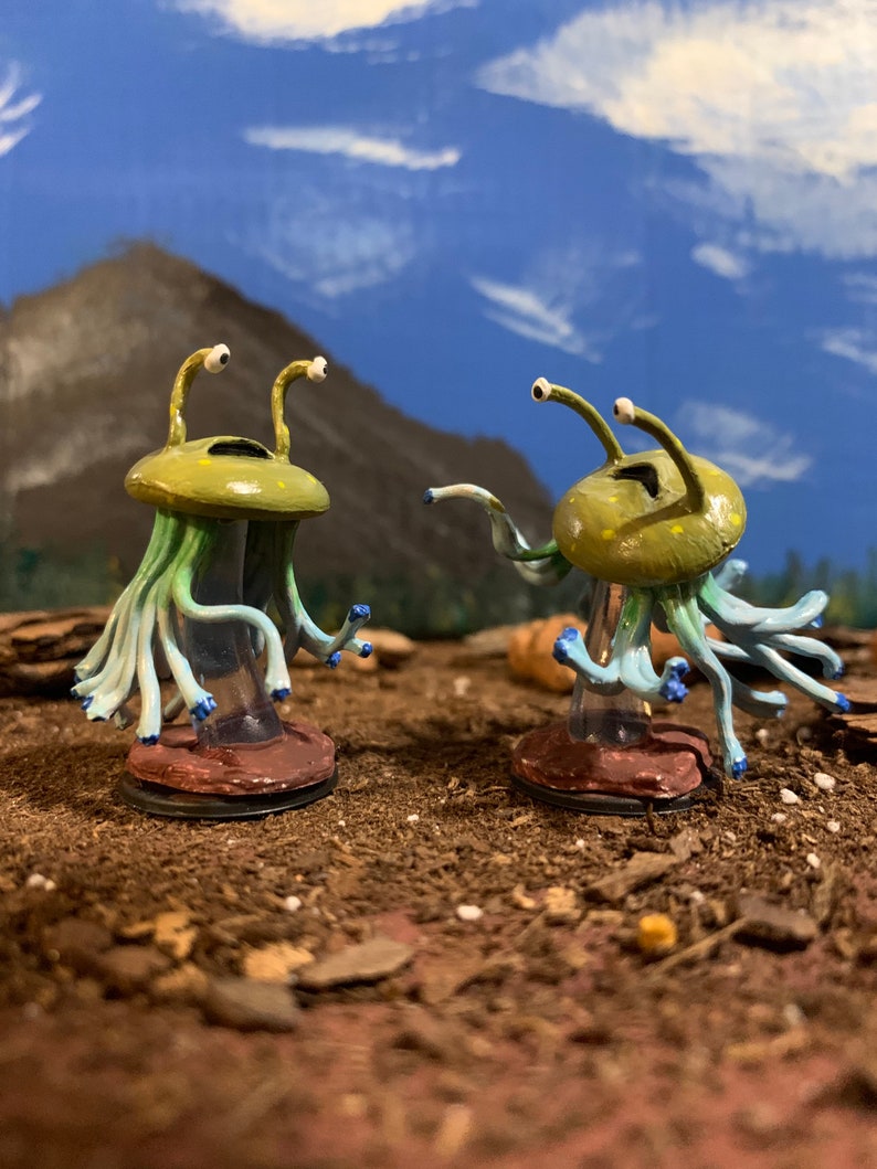 Flumph-painted DND Miniature - Etsy