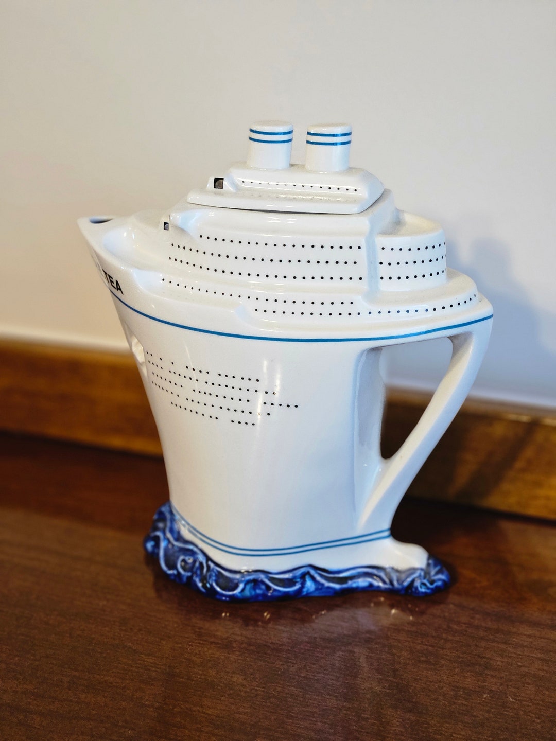 Cardew Large Q.E. Teapot - Etsy