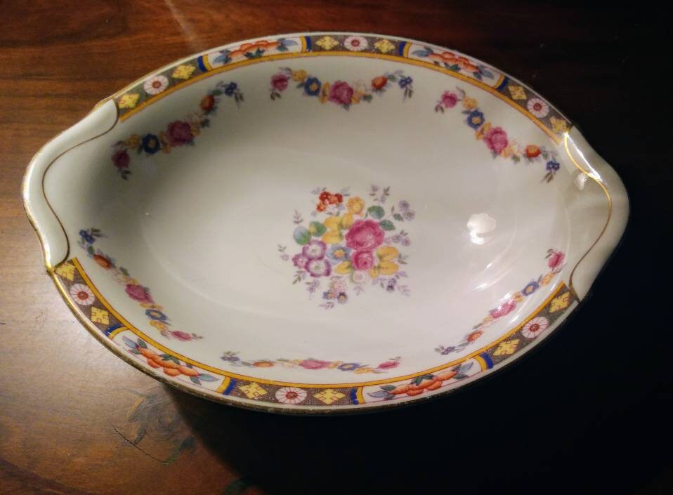 Vintage Warwick China Serving Bowl. Minton Rose Pattern Great Condition ...
