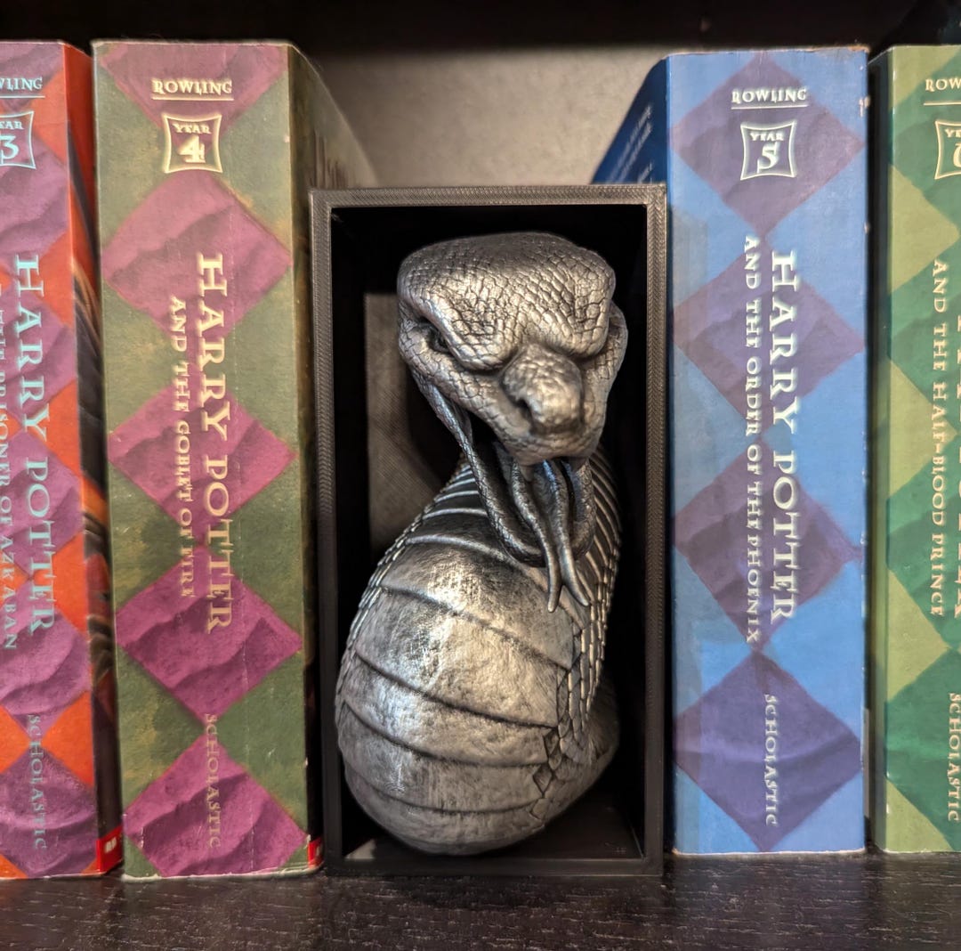 Snake Book Nook - Etsy