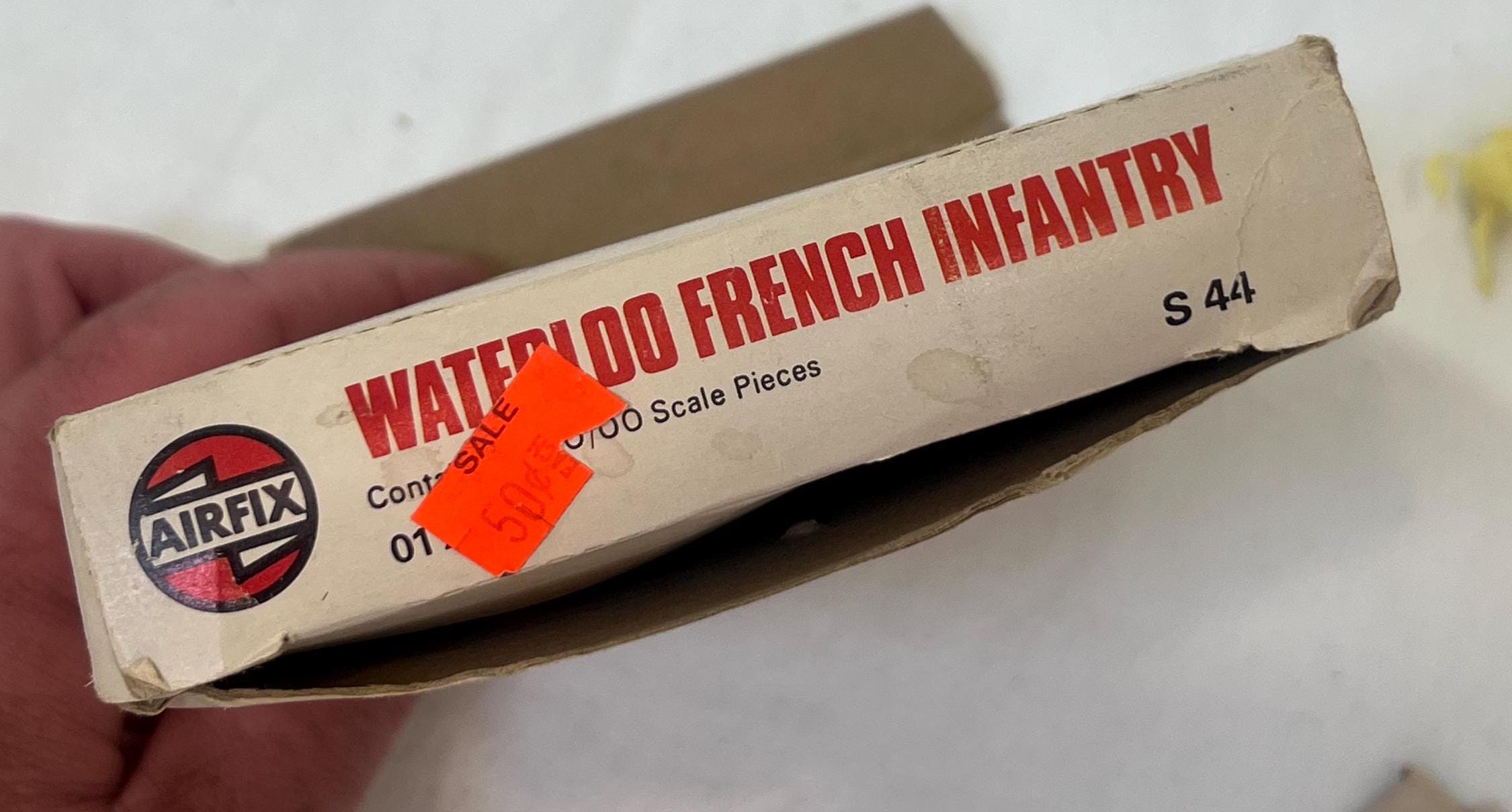 Waterloo French Infantry Airfix 42 Pc Miniature Soldier Model Kit ...