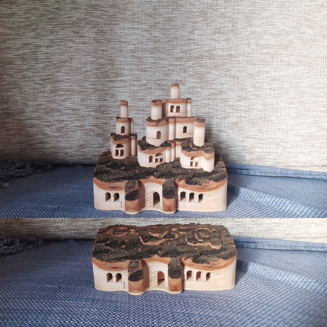 Telescopic Magic Castle Toy,wood Carving,wood Pop-up Log Castle ...