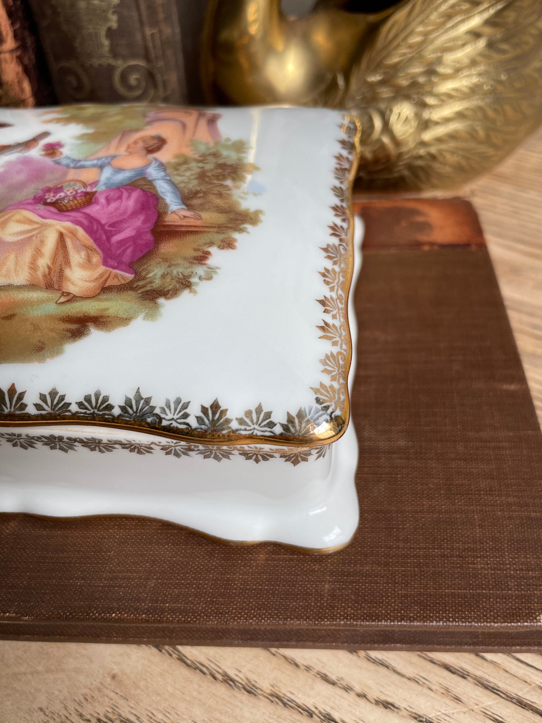 Vintage Limoges France Trinket Box French Porcelain Jewelry/trinket Box ...