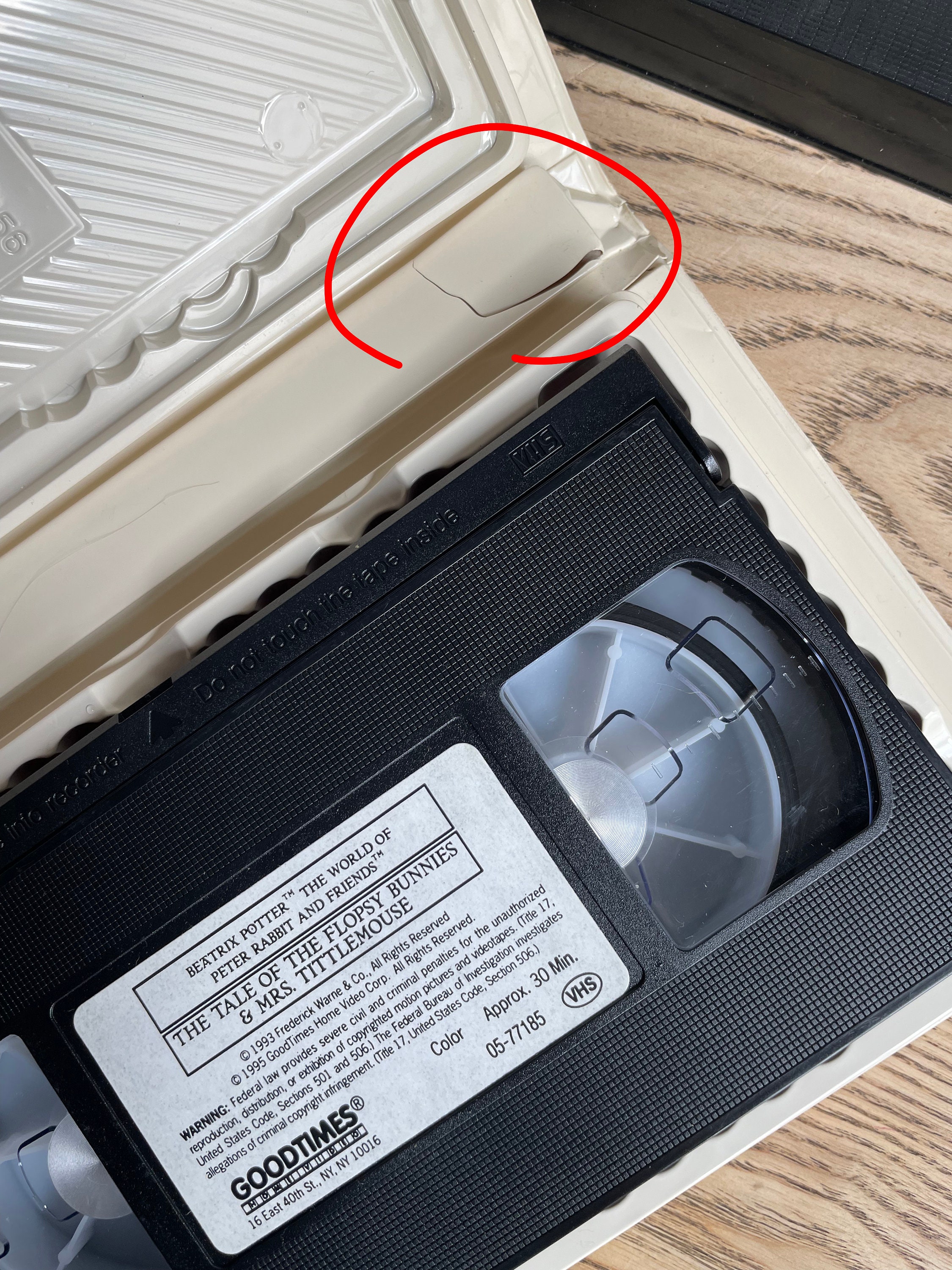 Vintage Set of 3 Peter Rabbit VHS Tapes tale of Peter Rabbit & Benjamin ...