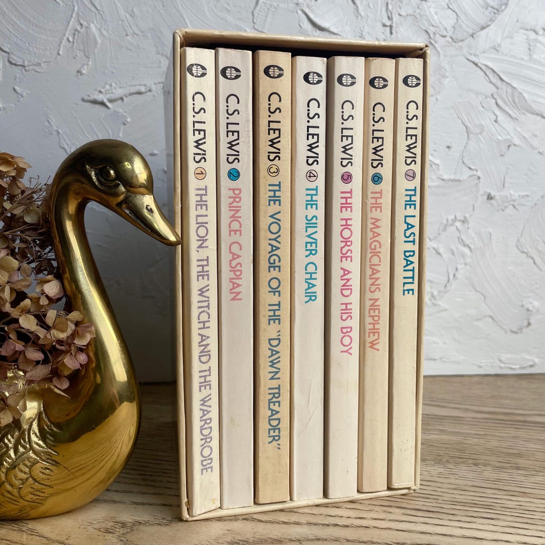 1970's C.S. Lewis's Chronicles of Narnia Series --paperback Set in ...