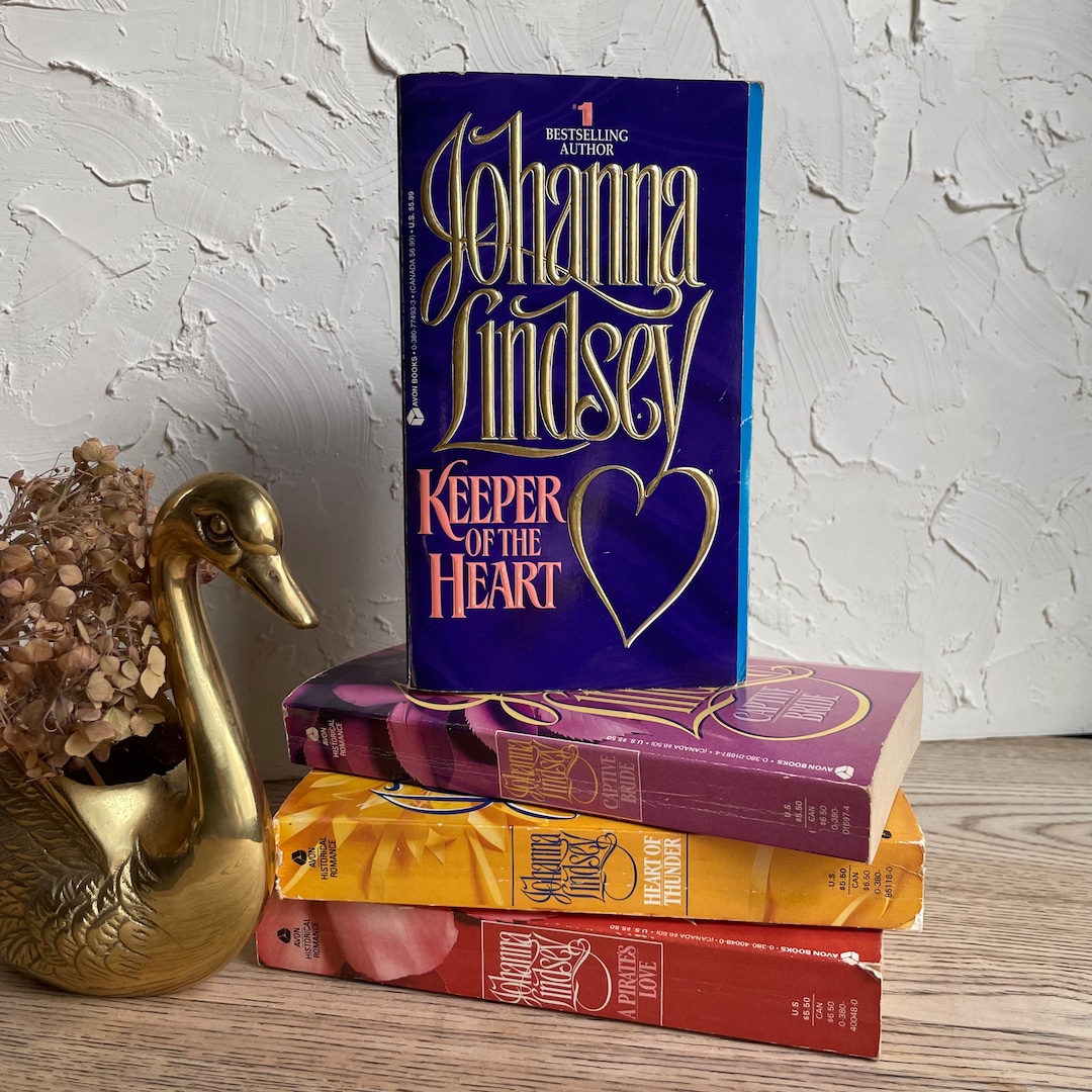 Vintage Johanna Lindsey Romance Book Lot - Paperback Romance Novels ...
