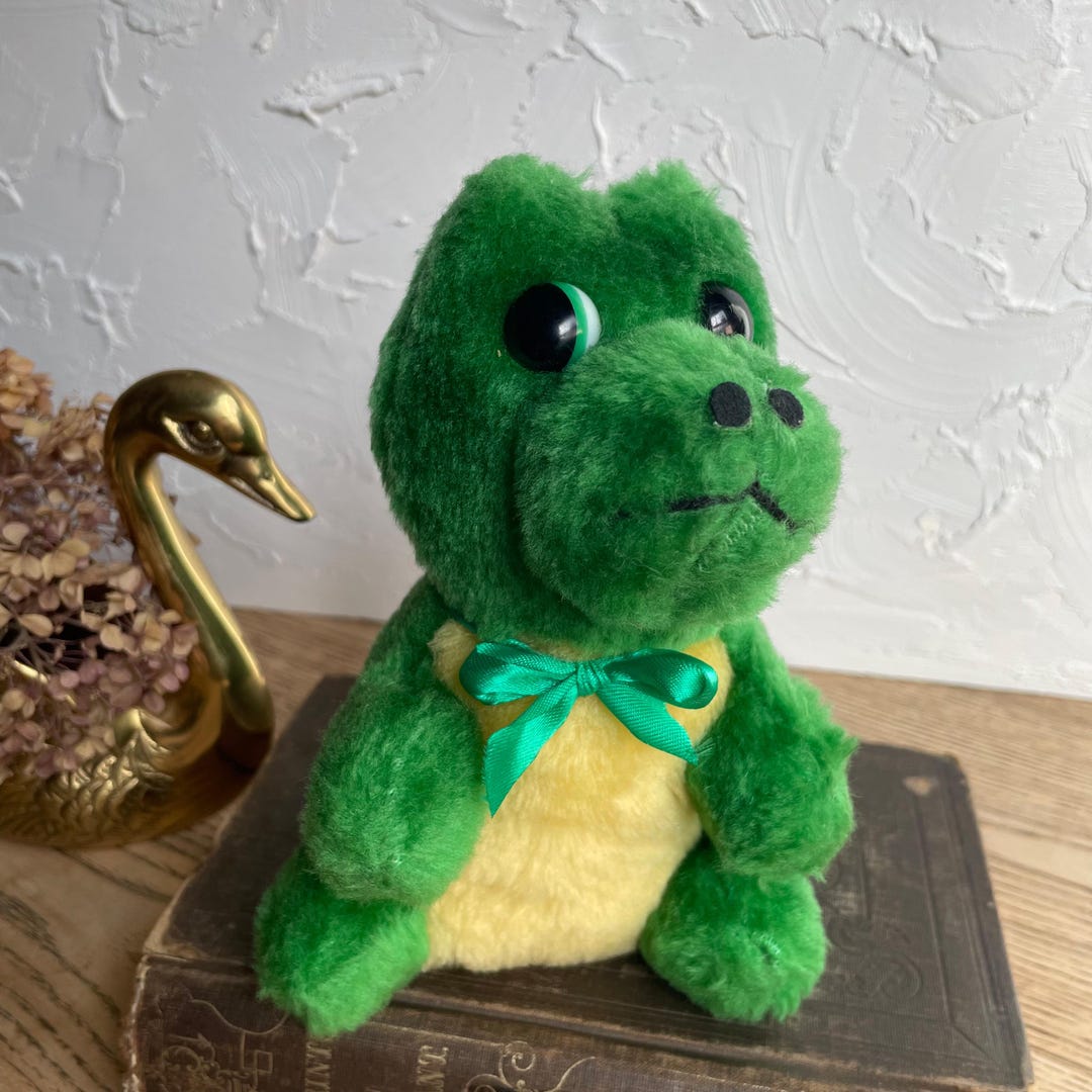 Vintage Little Gentleman Alligator Plushie-- 1980s Plush Bean Bag ...