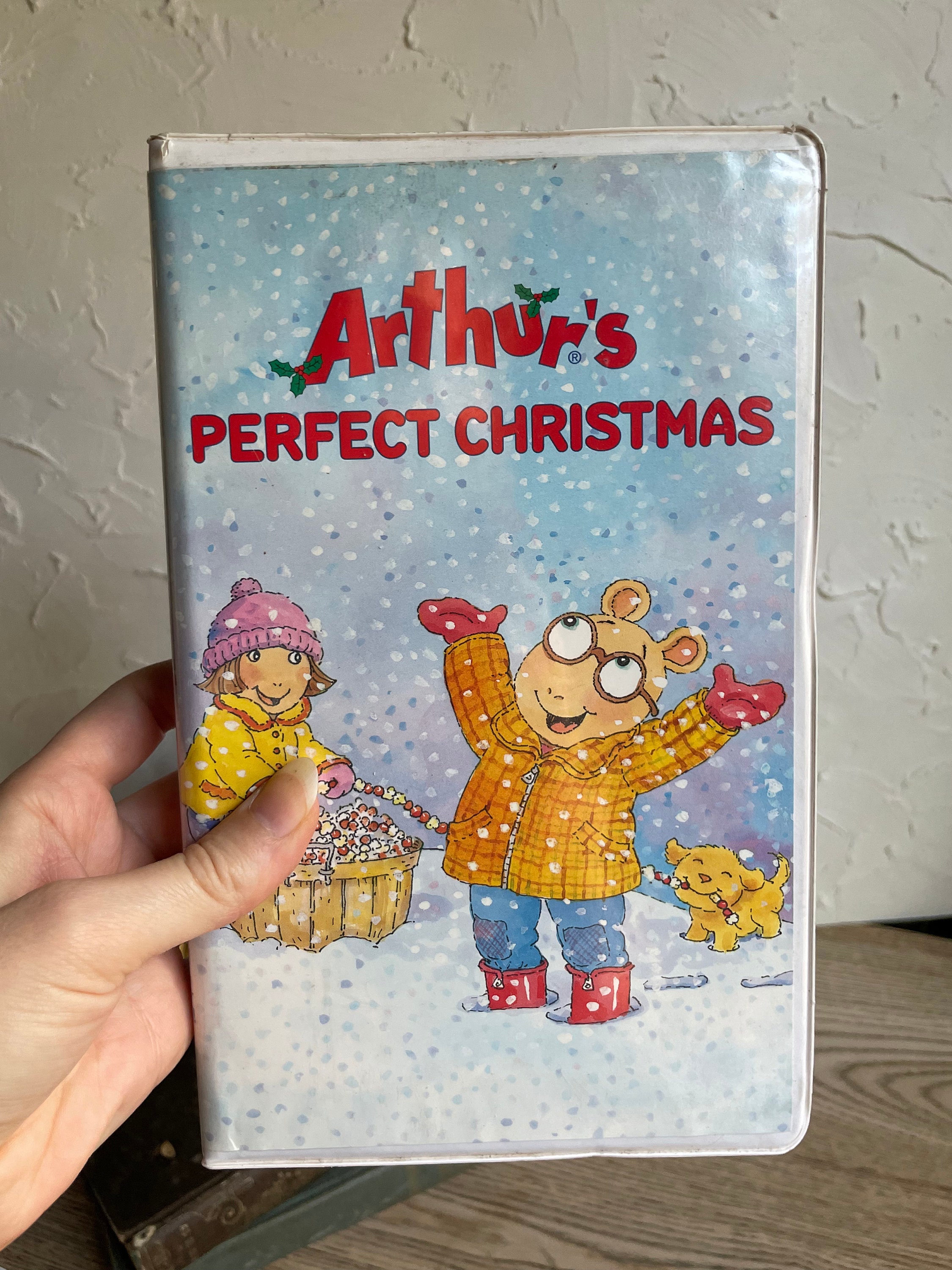 Vintage Arthur's Perfect Christmas VHS & BOOK Arthur's - Etsy