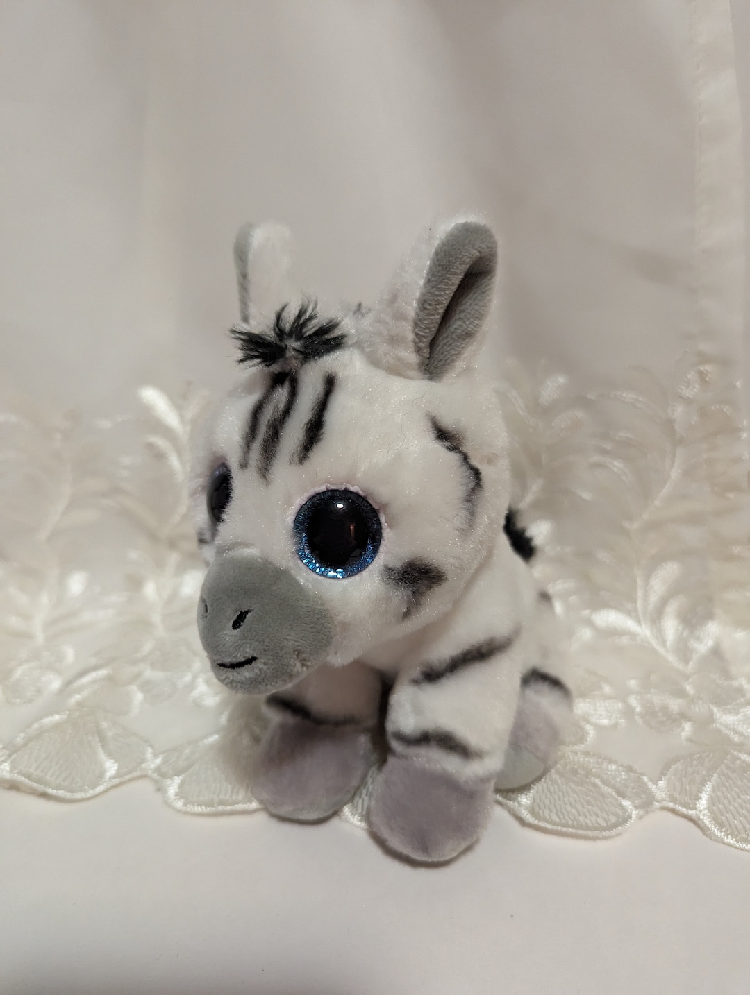 Seller Away Jan 13 27 Ty Beanie Baby Stripes the Zebra 6in No Hang Tag ...