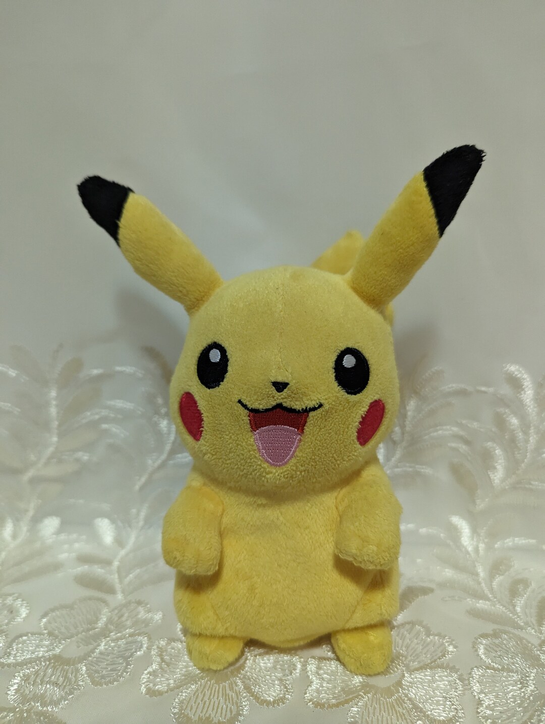Seller Away Jan 13 27 Ty Beanie Baby Pikachu the Pokémon 6in UK ...