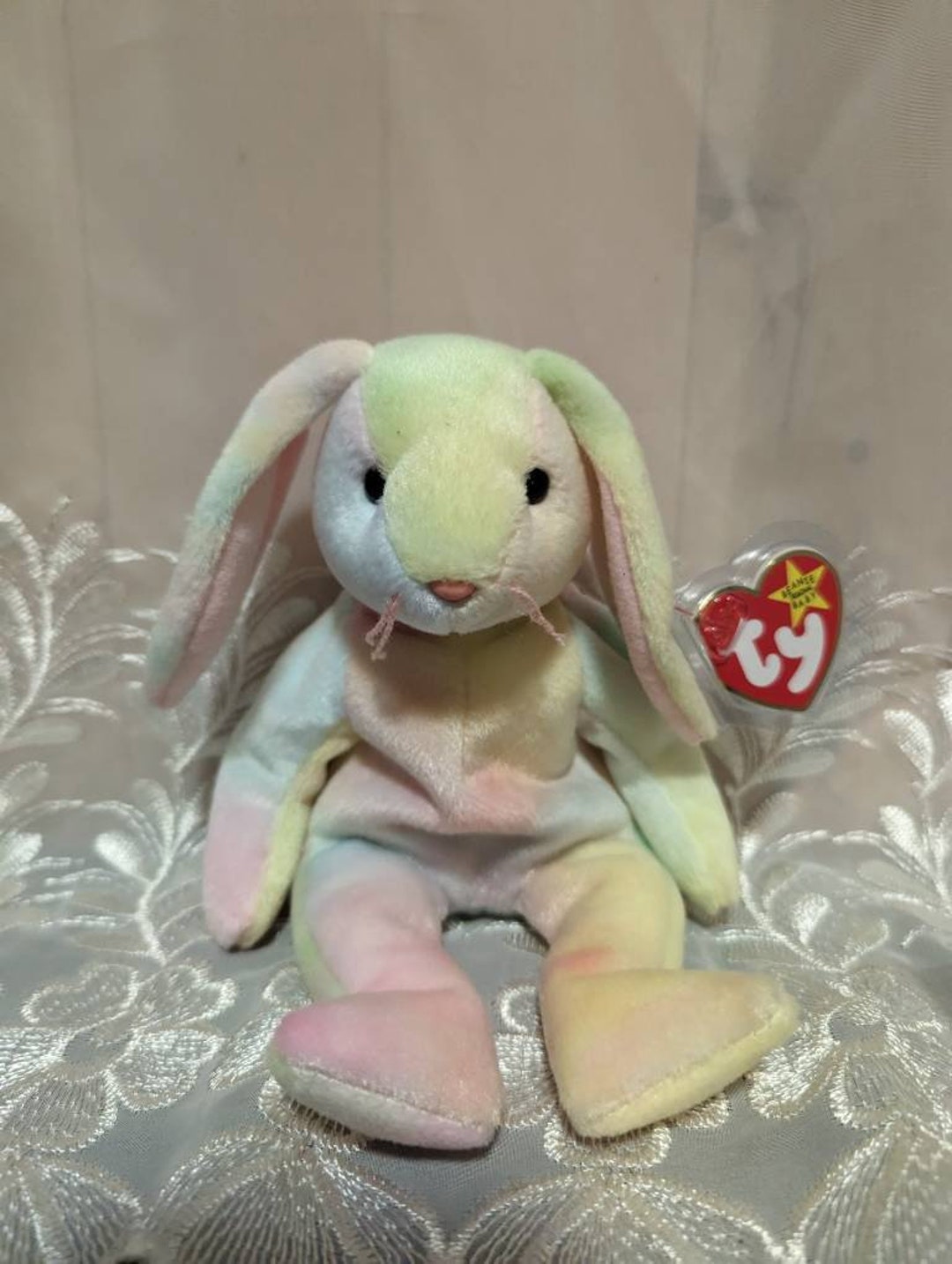 Ty Beanie Baby - Hippie the Multi-colored Bunny - Mint Vintage Easter ...