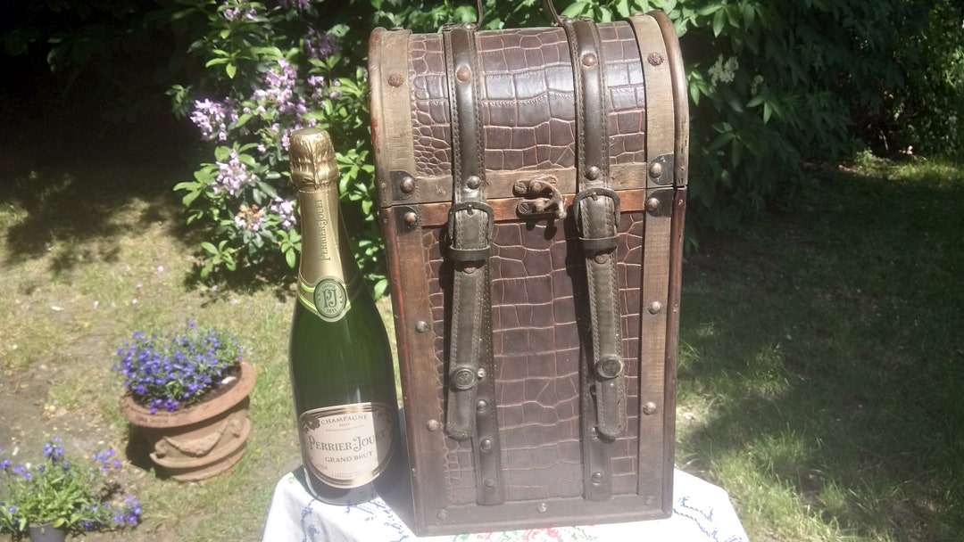 Beautiful Vintage Wine Box - Etsy