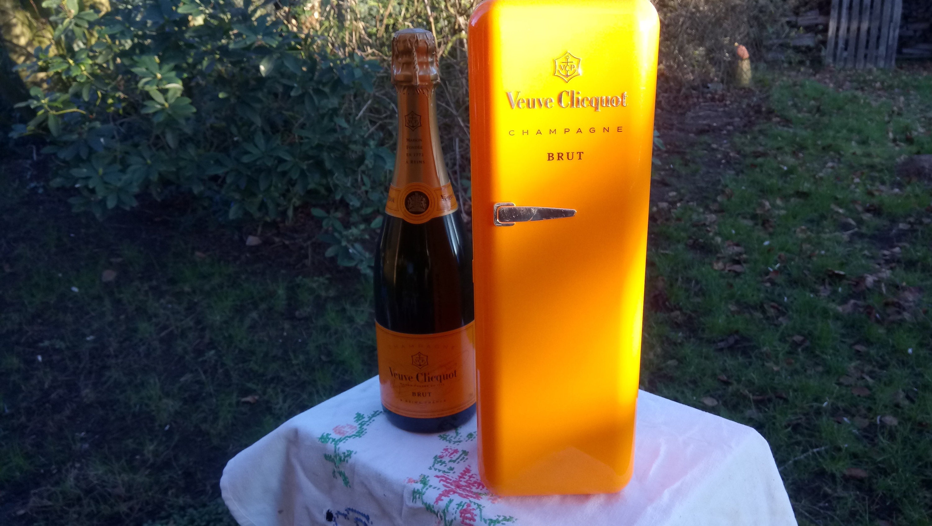 Very Rare : Veuve Clicquot Orange Fridge Box - for Champagne Bottle ...