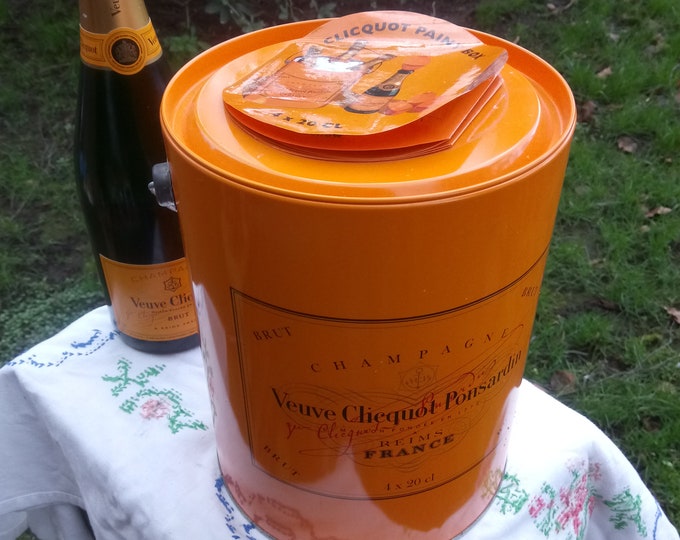 Vintage Veuve Clicquot Metal Box - Paint Can From the 1990’s - as Good ...