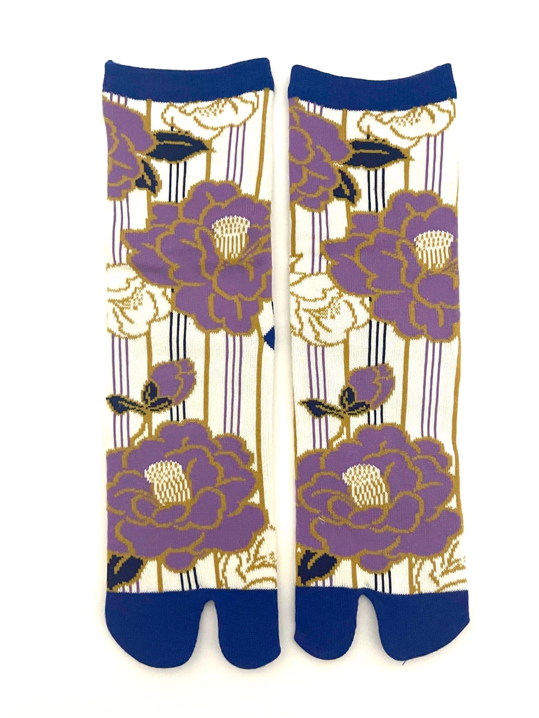 Camellia Flower Tabi Socks: Japanese Split-toe Socks, Made in Japan ...