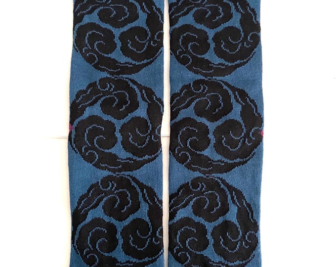 Japanese Goodluck Circle Wave Tabi Socks - Seigaiha Socks - Crew Women ...