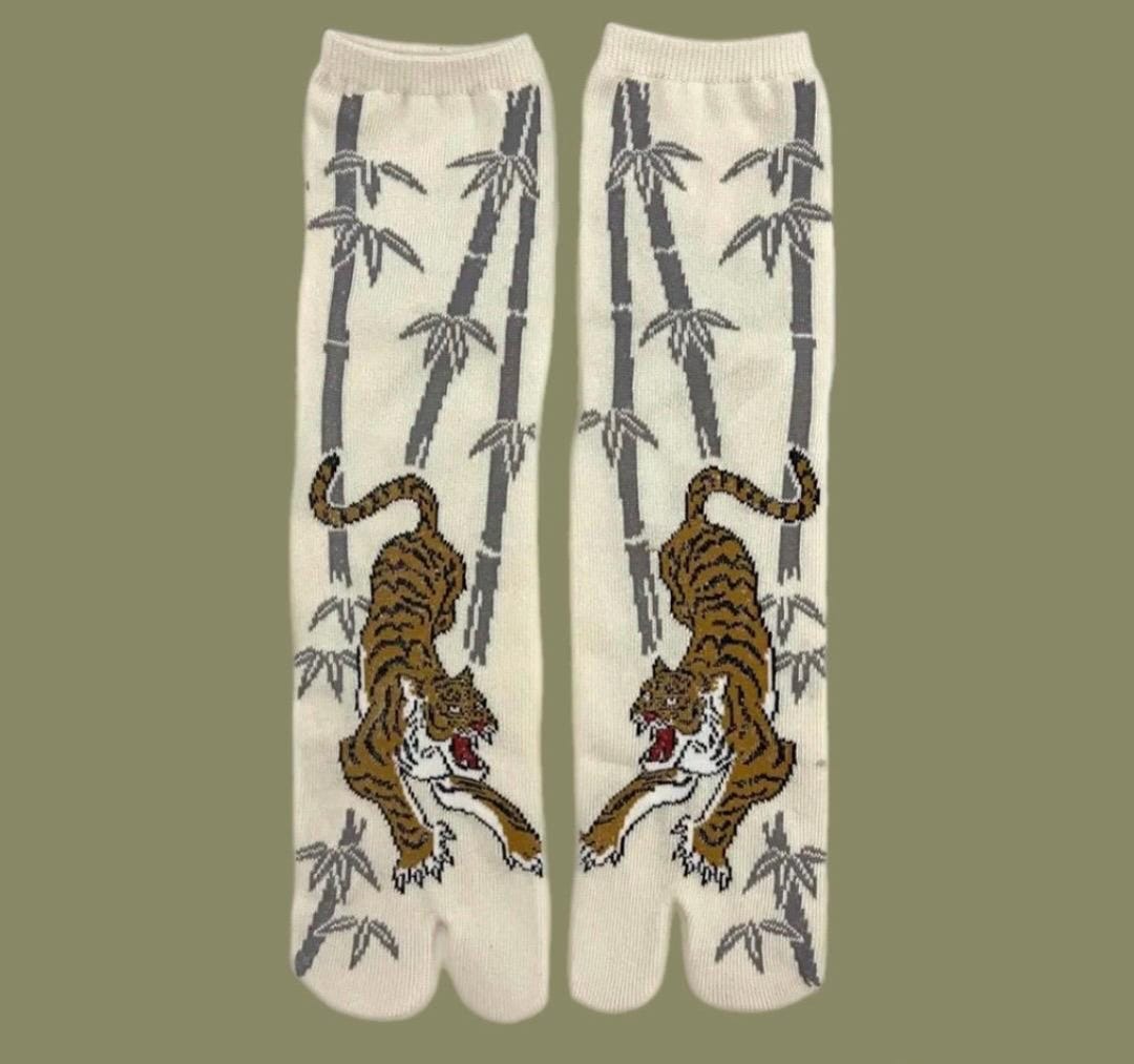 Japanese Tiger Bamboo Tabi Socks: Good Luck Crew Socks - Etsy
