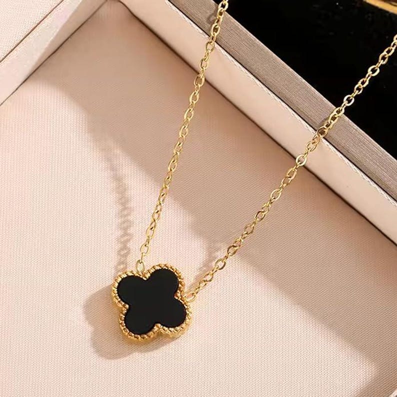 Black Four Leaf Clover Pendant 18k Gold Filled Black Clover Pendant ...