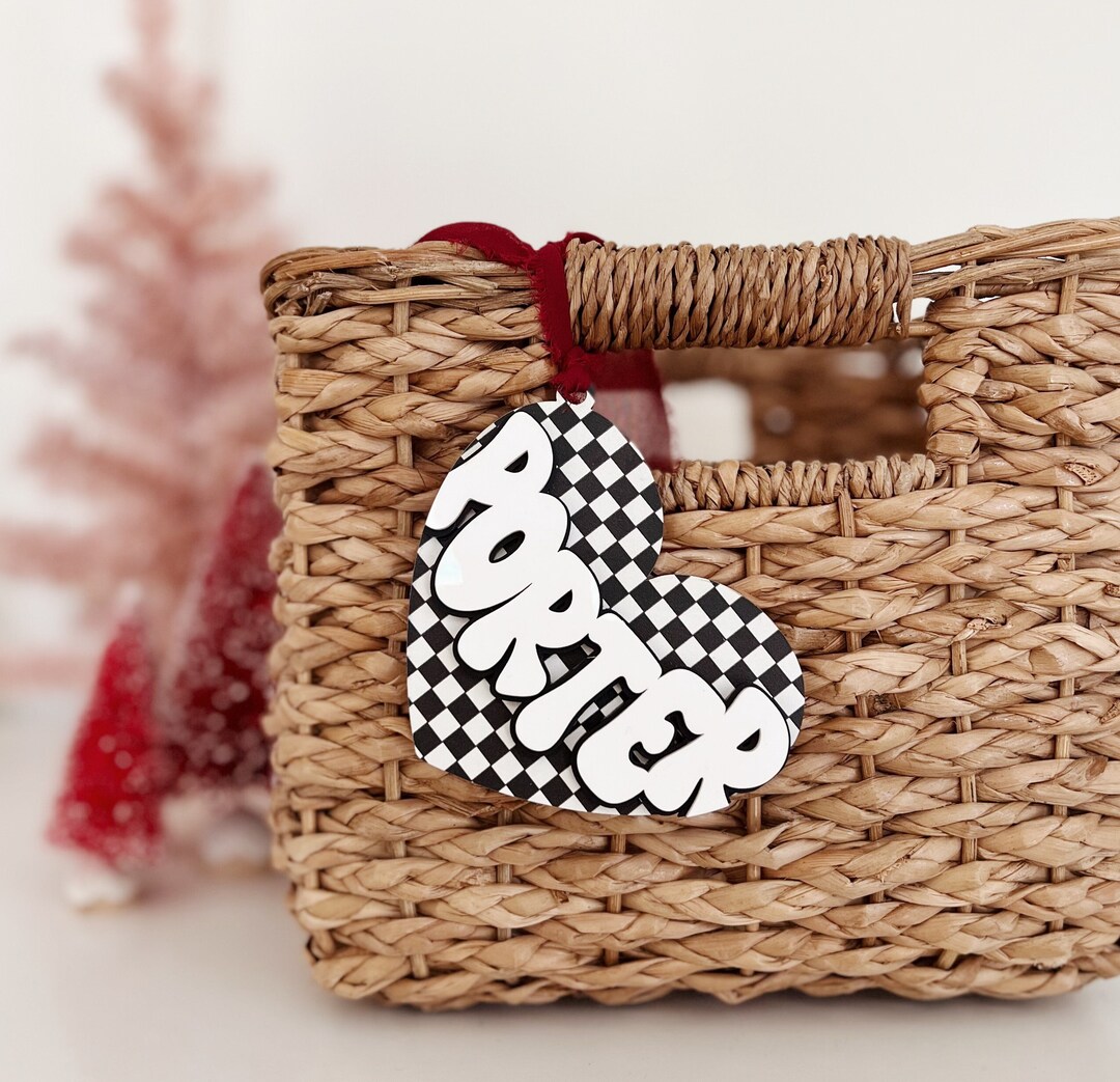 Valentine's Day Name Tag / Valentine's Day Basket Tag / Custom Name Tag ...