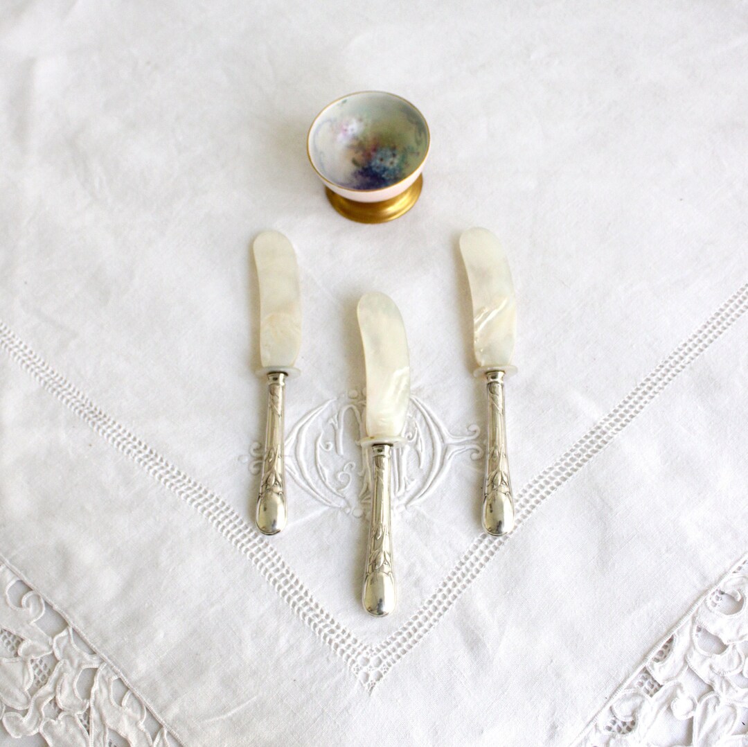 Antique Mother of Pearl Spreaders Art Nouveau Monogrammed 800 Silver ...