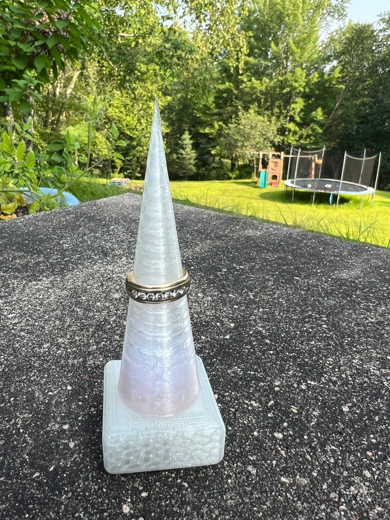 Ring Display Cone for Jewelry Reveal Party / Fizzing / Bomb Party ...