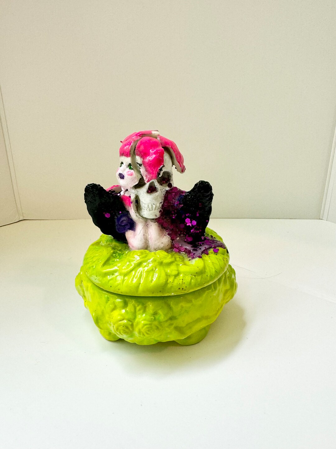 Baby Angel Upcycled Regency Ceramic Ring Storage Box, Hot Pink Cherub ...