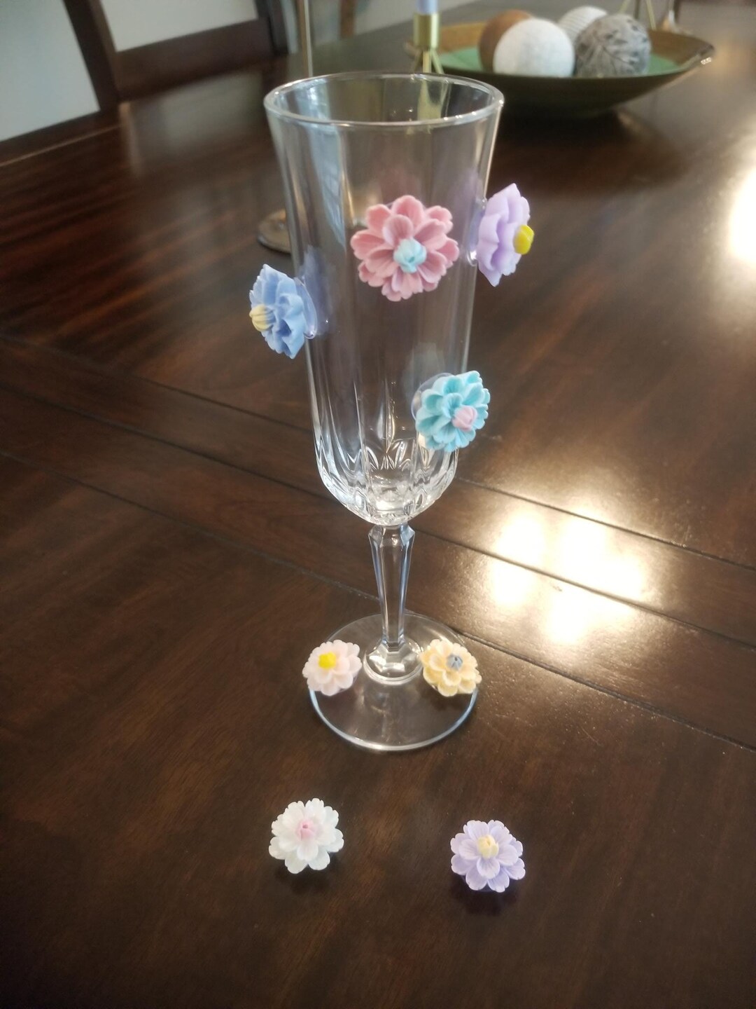 8pc. Beautiful Suction Flower Glass Markers/drink Markers/glass Charms ...