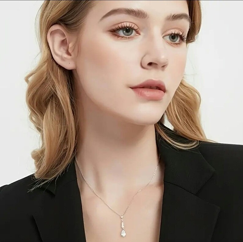 GRA Certified Unique Pear Shaped Moissanite Diamond Pendant Necklace - Etsy