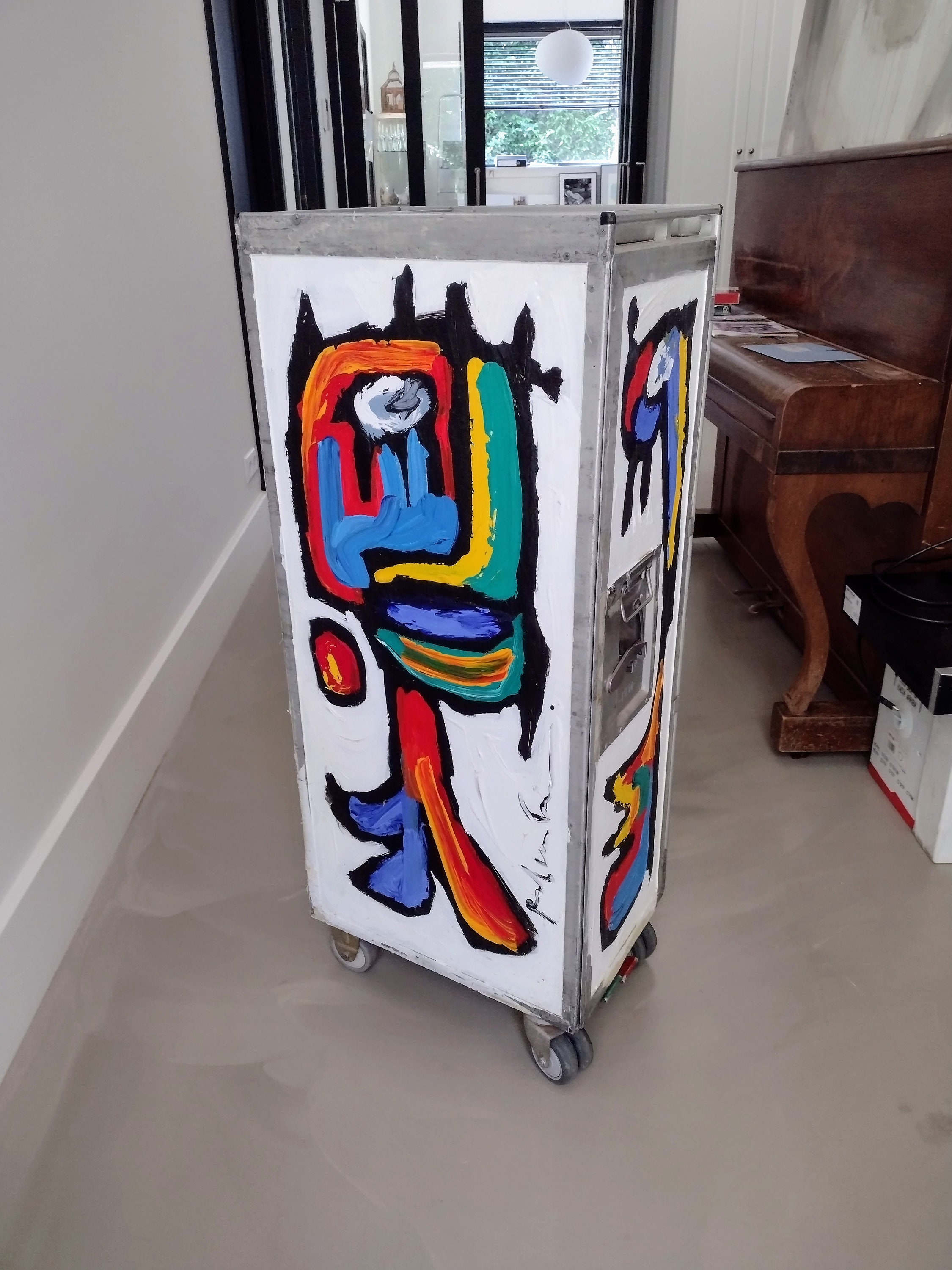Design Your Own Airline Trolley / Airline Cart - Make It a Personal ...