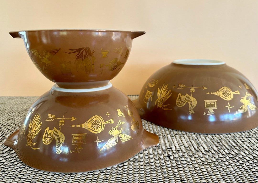 Pyrex Cinderella Bowls, Brown & Gold Americana Motif, 3 Sizes Available ...