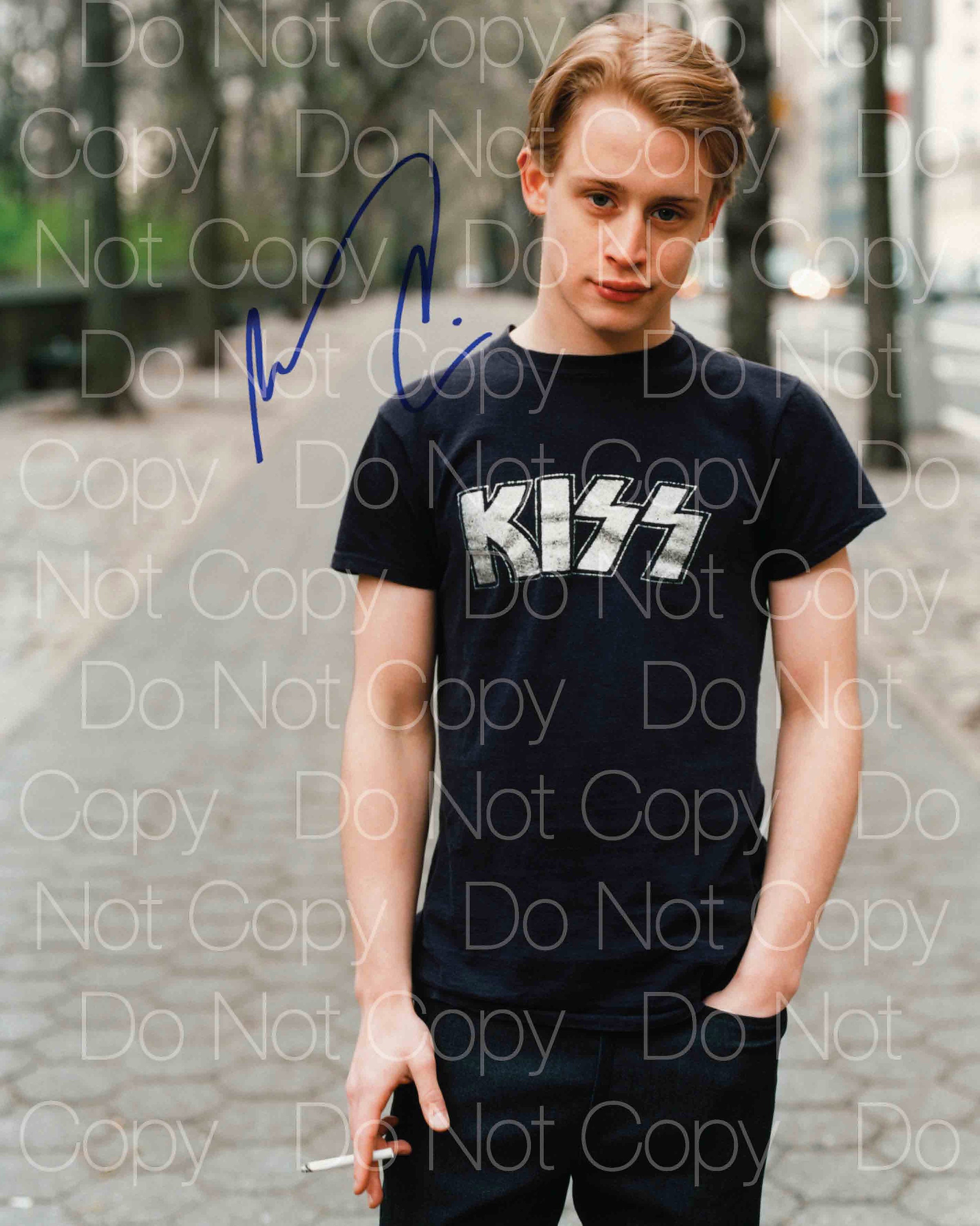 Macaulay Culkin 2001