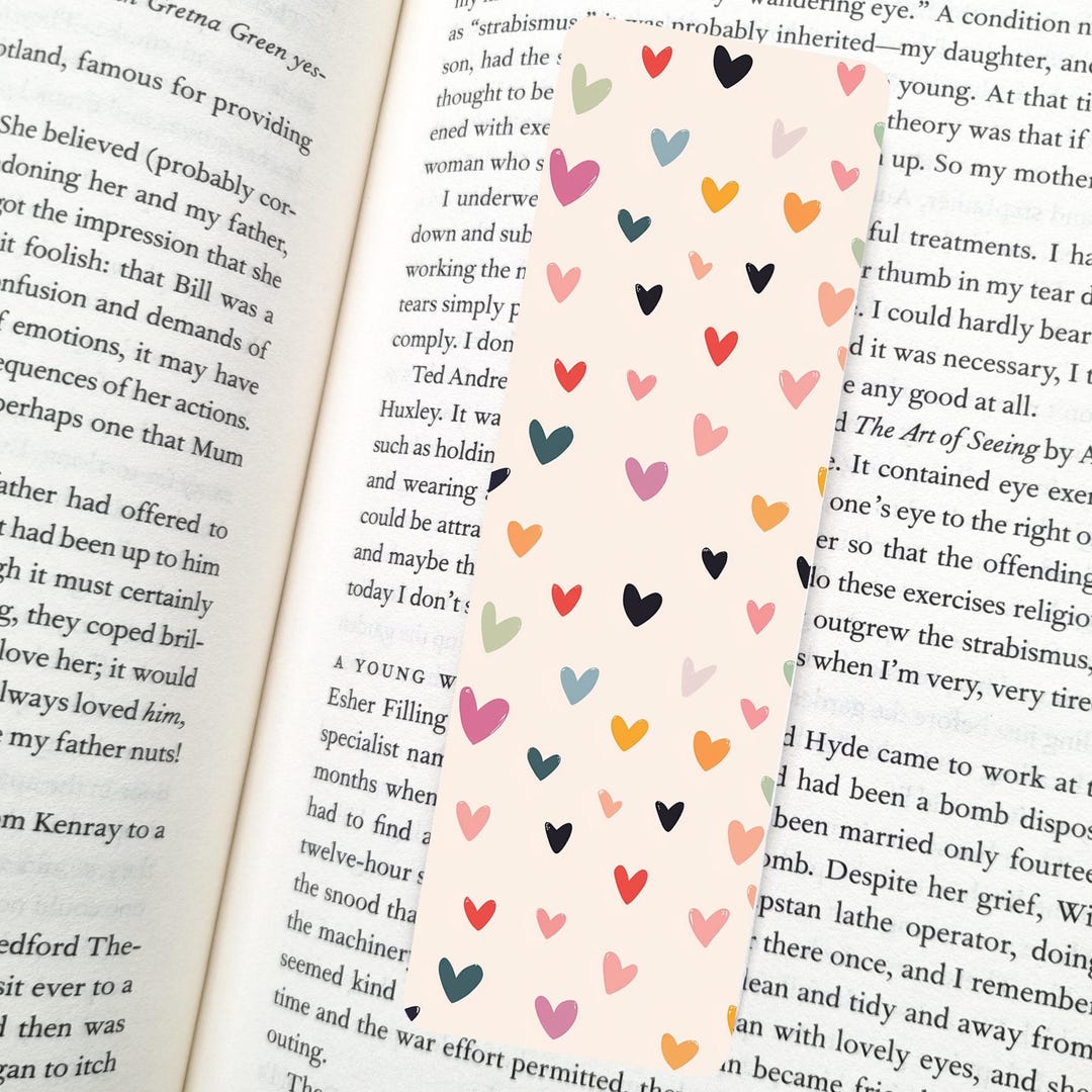 Retro Hearts Bookmark | Soft Matte Laminated | Romance Reader Gift - Etsy
