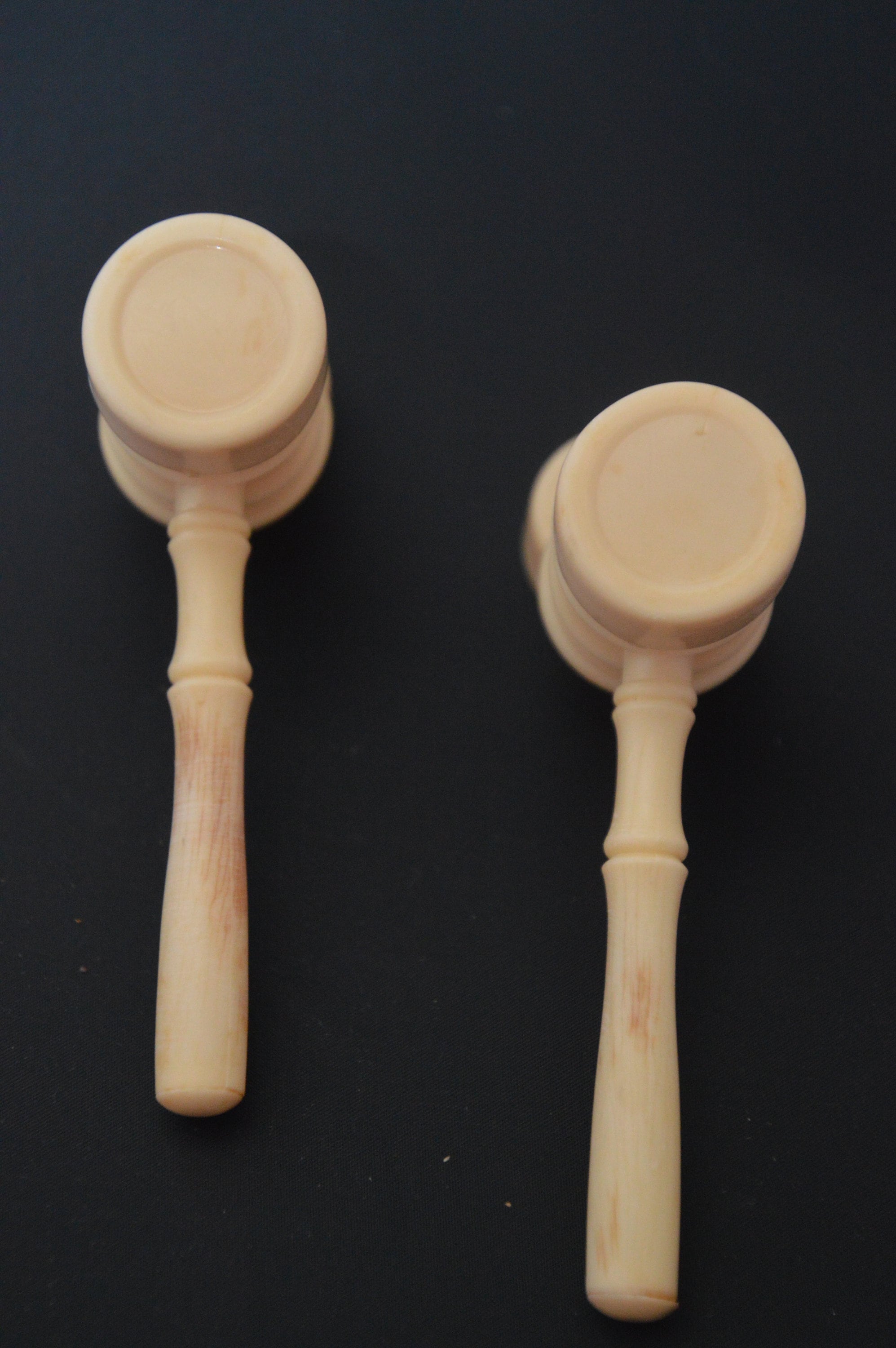 Mallet/gavel Shaped Bakelite Salt and Pepper Shakers - Etsy