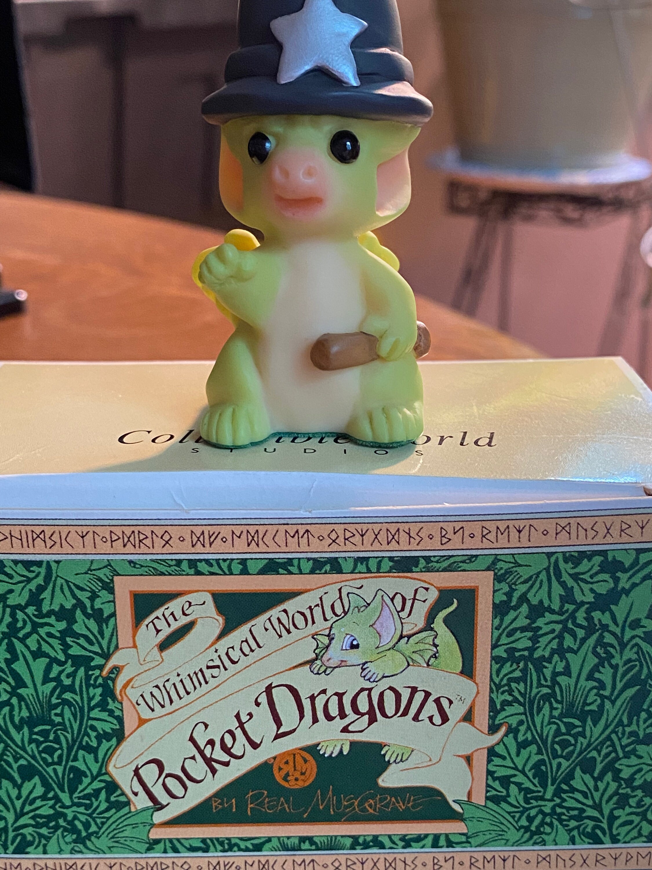 Art & Collectibles Collectibles Pocket Dragon It's the Law etna.com.pe